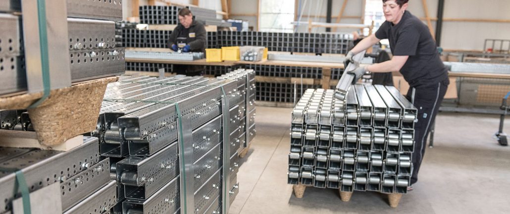 Produktion - SCHMALE LOGTEC